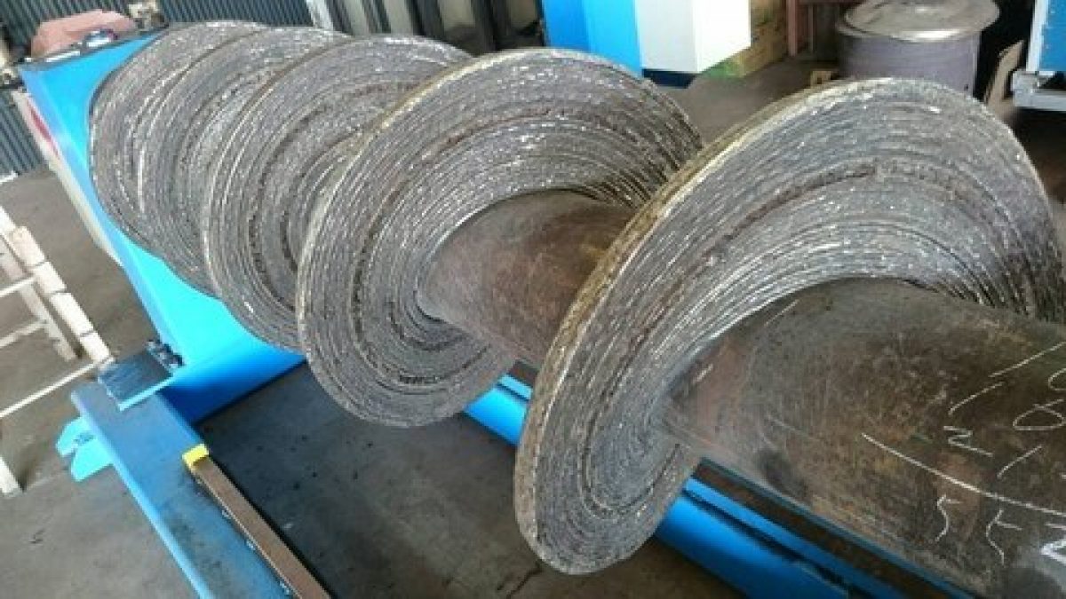 Screw Conveyors - Hardface Technologies